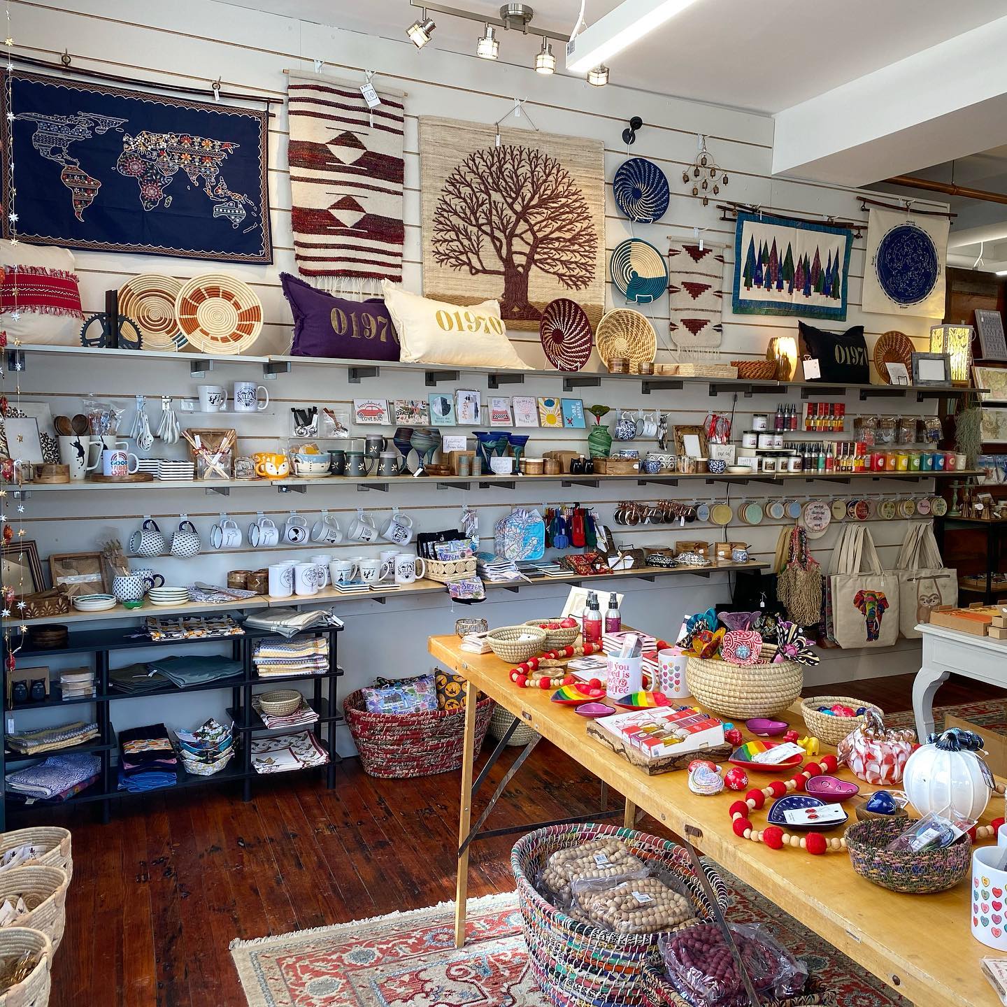 Salem, Massachusetts Mother's Day Gift Guide - Destination Salem