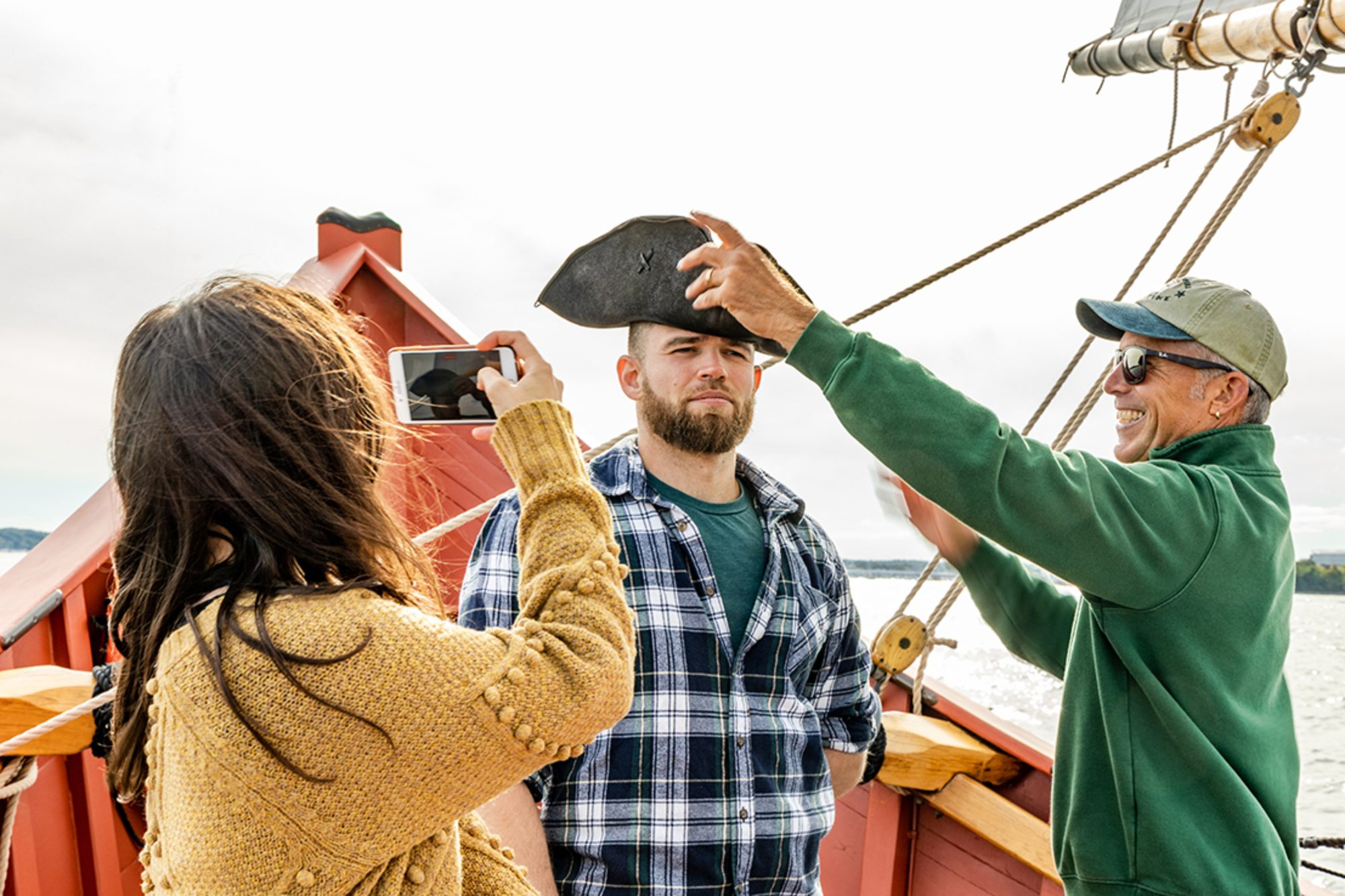 Order Your FREE Salem City Guide & Map for 2025! - Destination Salem